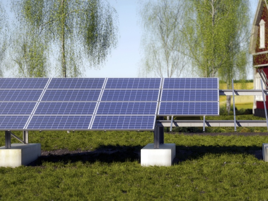 Renusol offers a modular pre-assembled mounting kit for ground ...