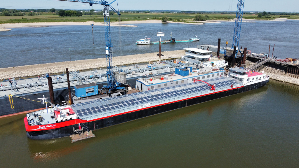 Hybrid breakthrough for inland shipping as Wattlab and HGK launch solar ...