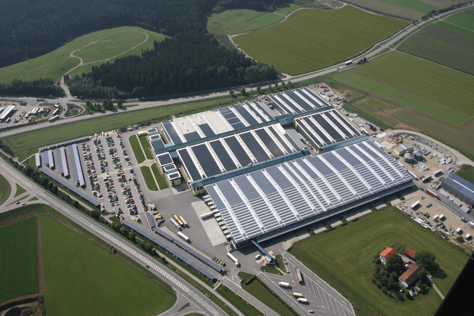 Rooftop solar - One of the largest rooftop solar projects in Bavaria ...