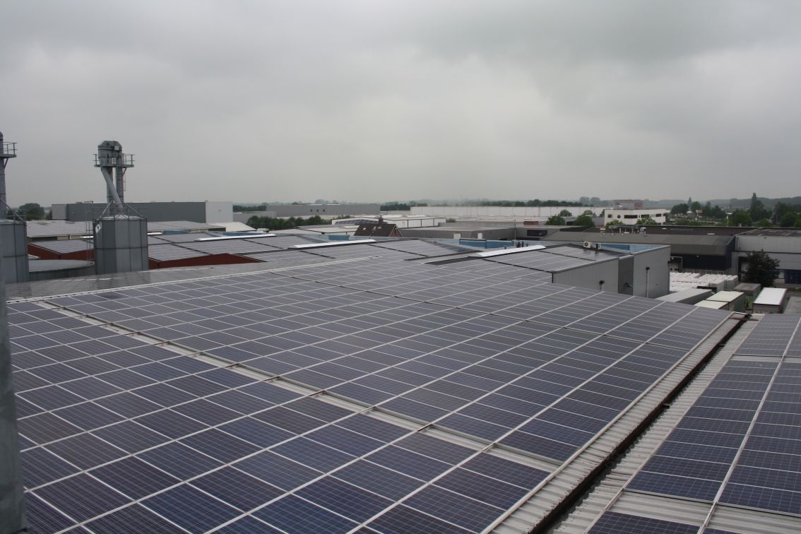 IBC SOLAR delivers very large self-consumption photovoltaic rooftop ...