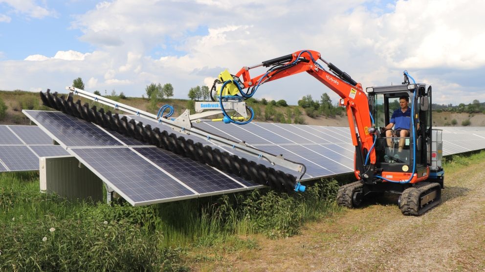 Maintenance: - An autonomous cleaning robot for solar panels - pv Europe