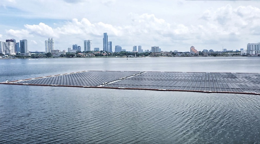 Singapore: - Offshore floating PV: Sun meets the sea