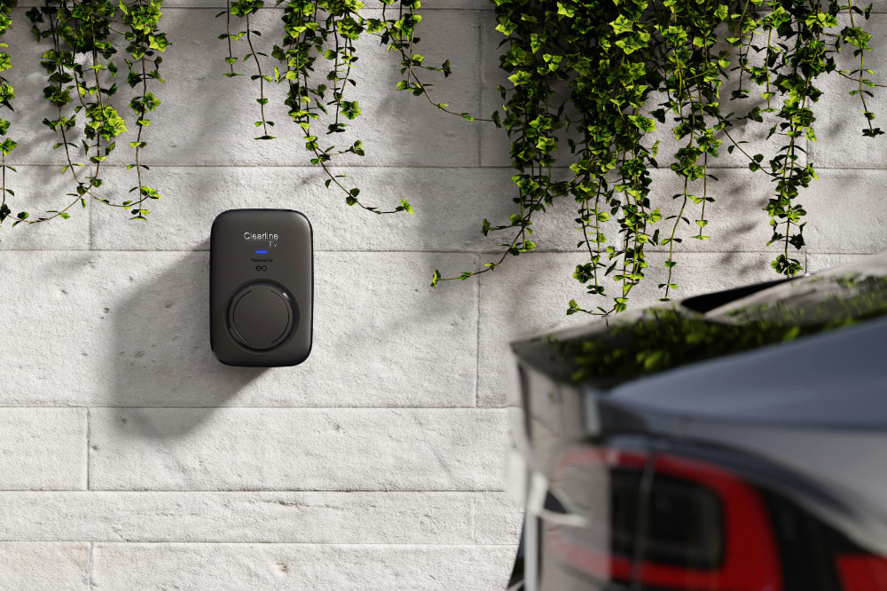 EV charging - Charging unit with built-in solar power matching