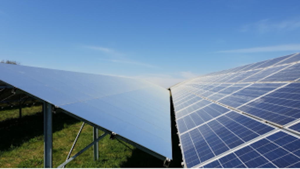 Solar parks - Reflectors in the module field increase solar yields