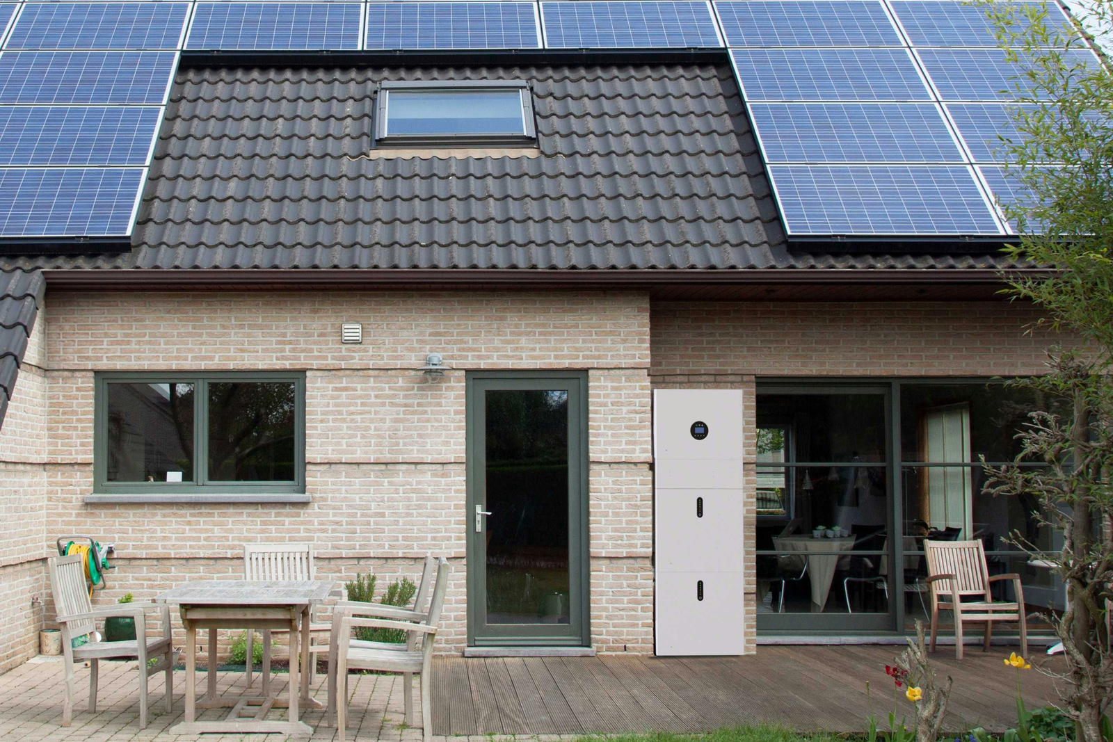 Intersolar 2024 - Eaton introduces new xStorage Hybrid energy storage ...