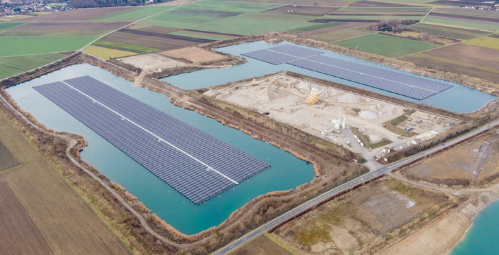 BayWa r.e./EVN - Austria: 24.5 MW floating PV plant completed
